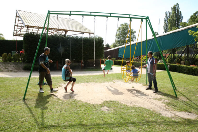 Mont mosan otaries perroquets, Mont Mosan à Huy